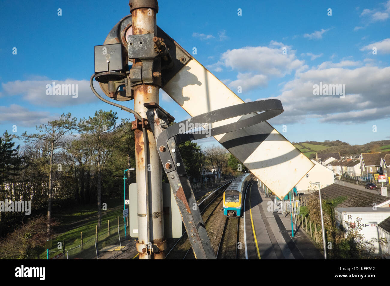 Arriva,trains,train,on,track station, at Ferryside,station,on,the,line ...