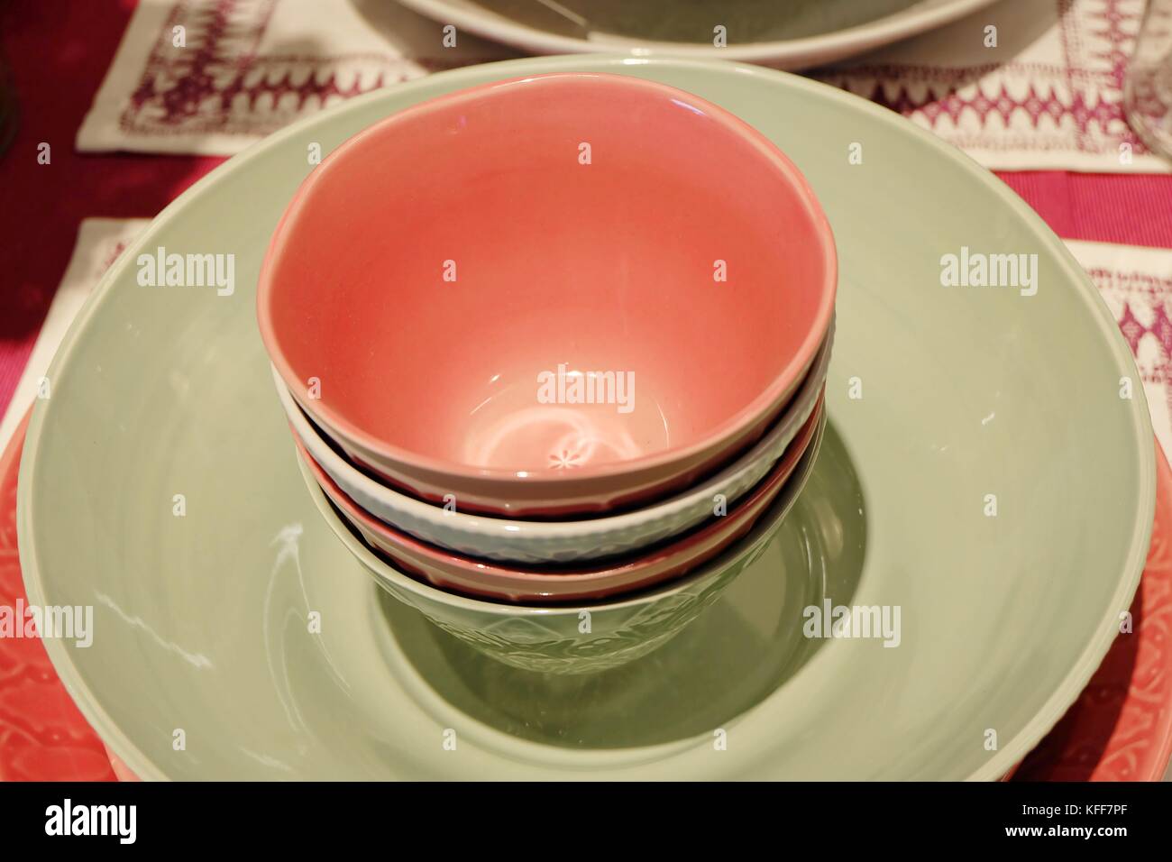 Kitchen utensil collection hi-res stock photography and images - Alamy