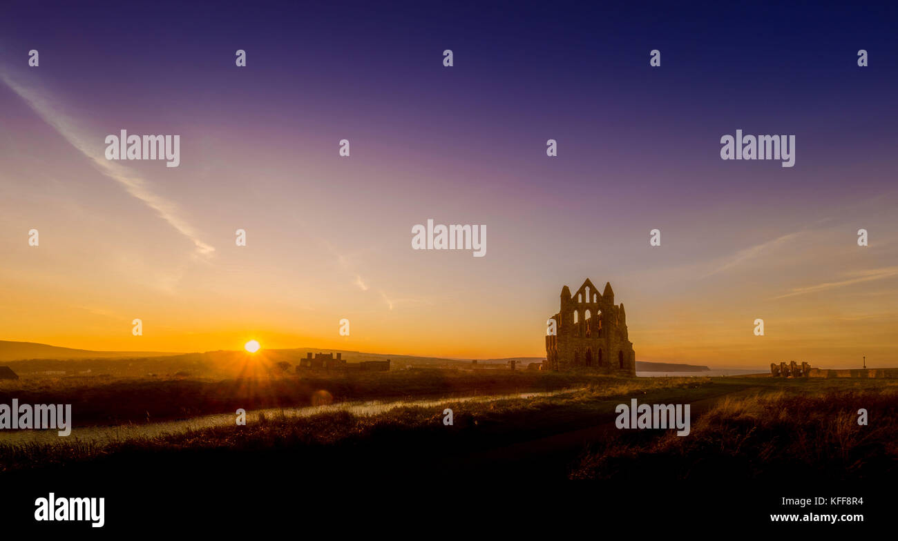 Whitby gothic 2017 hi-res stock photography and images - Alamy