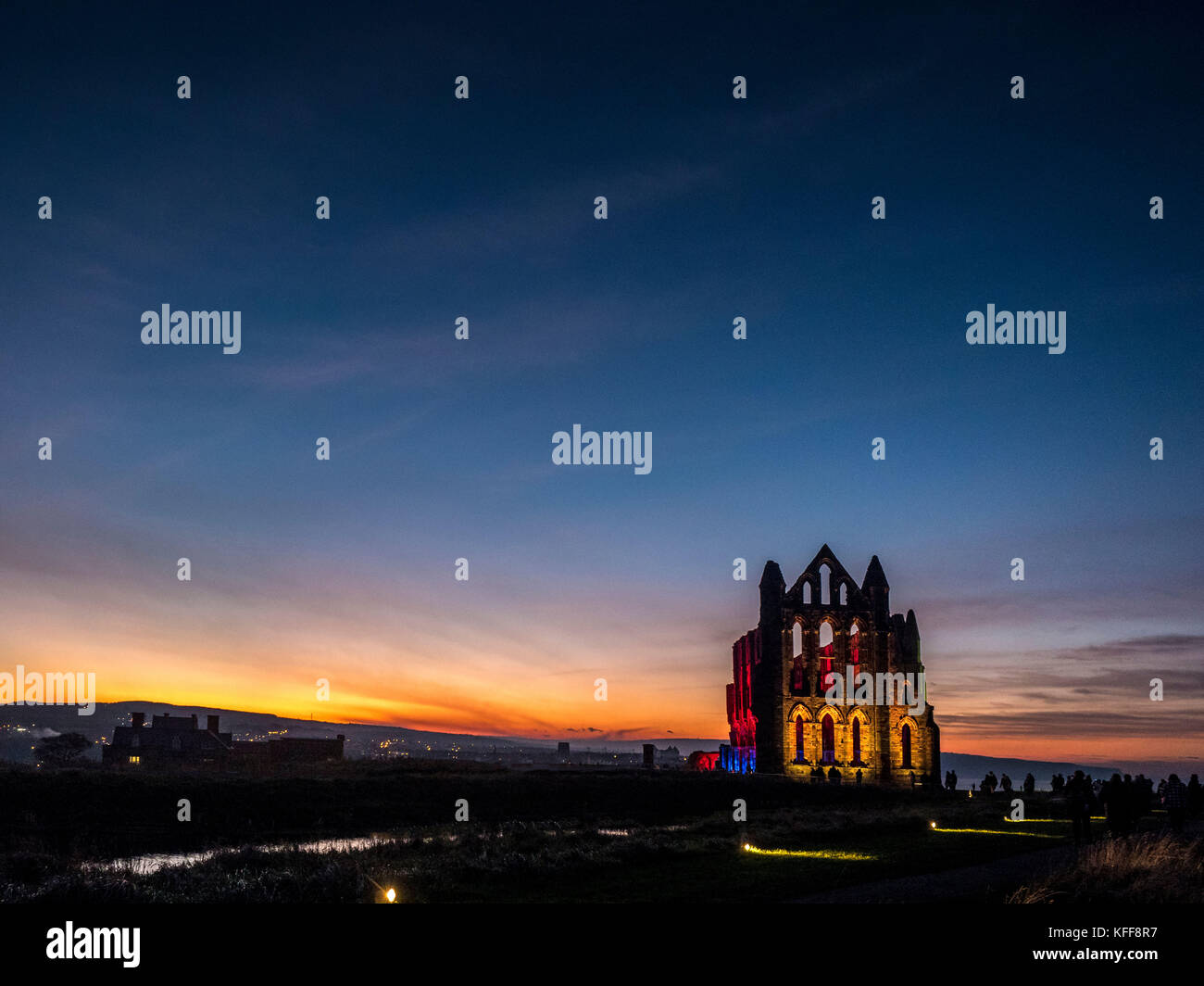 Whitby gothic 2017 hi-res stock photography and images - Alamy