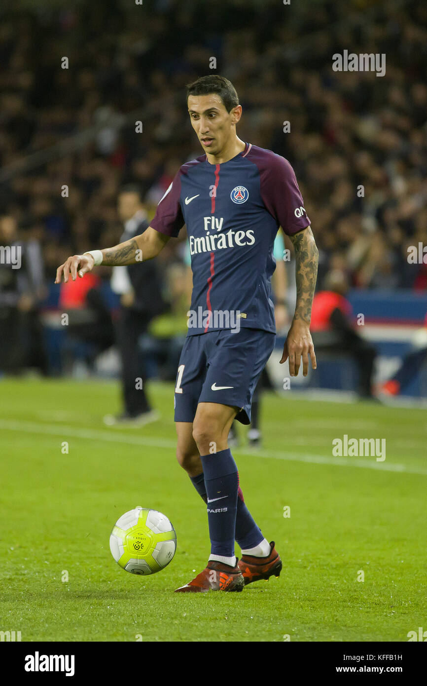 Paris, Paris, France. 27th Oct, 2017. Angel Di Maria in action during ...