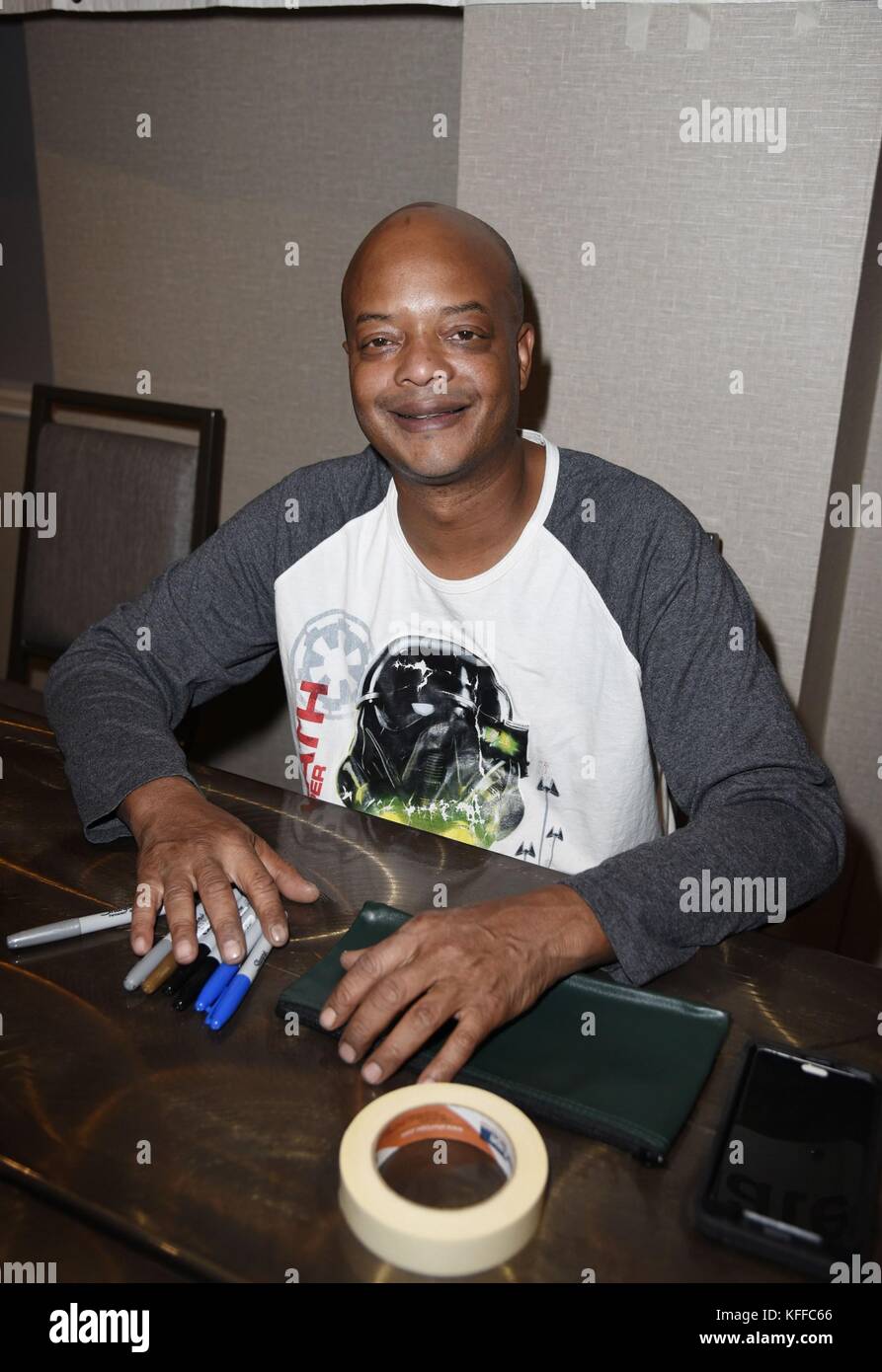 Todd bridges hi-res stock photography and images - Alamy
