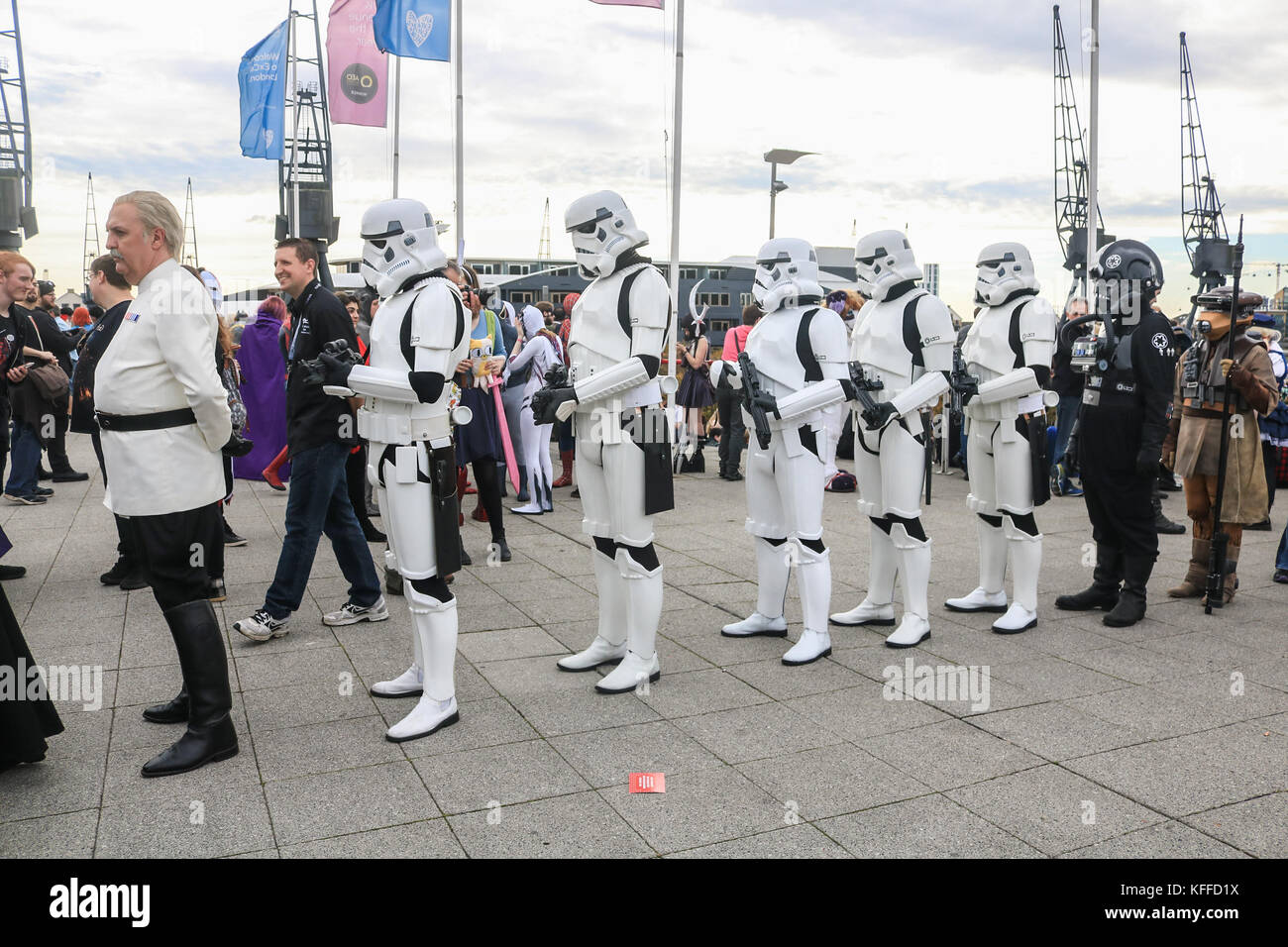 London UK. 28th October 2017. Participants dressed as Star Wars ...