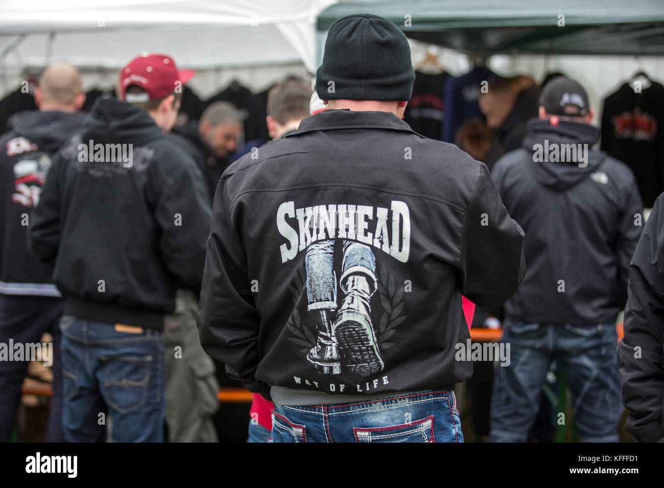 Skinhead stiefel hi-res stock photography and images - Alamy