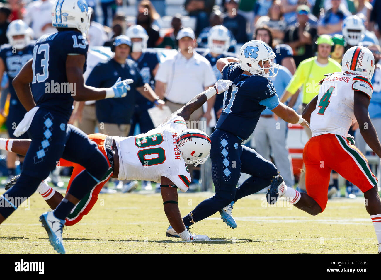 Chapel Hill, NC, USA. 28th Oct, 2017. RJ McIntosh (80) of the Miami ...