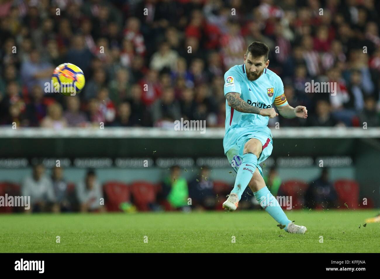 Lionel messi 2017 athletic hi-res stock photography and images - Alamy