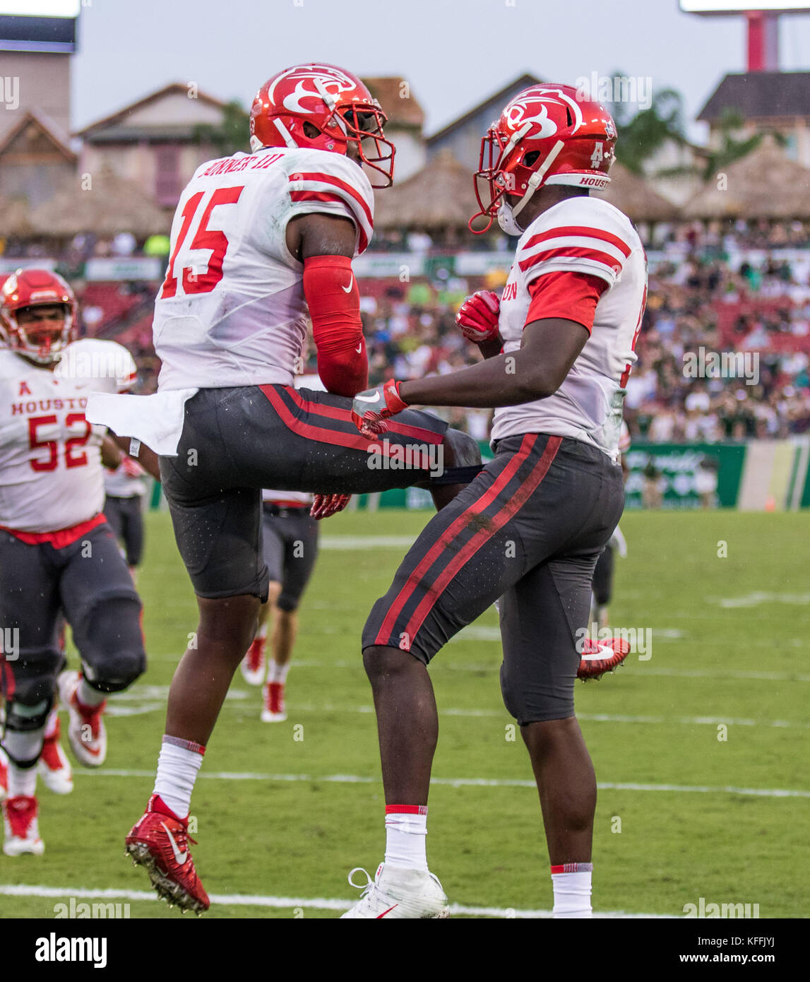Tampa, Florida, USA. 28th Oct, 2017. Houston Cougars wide receiver ...