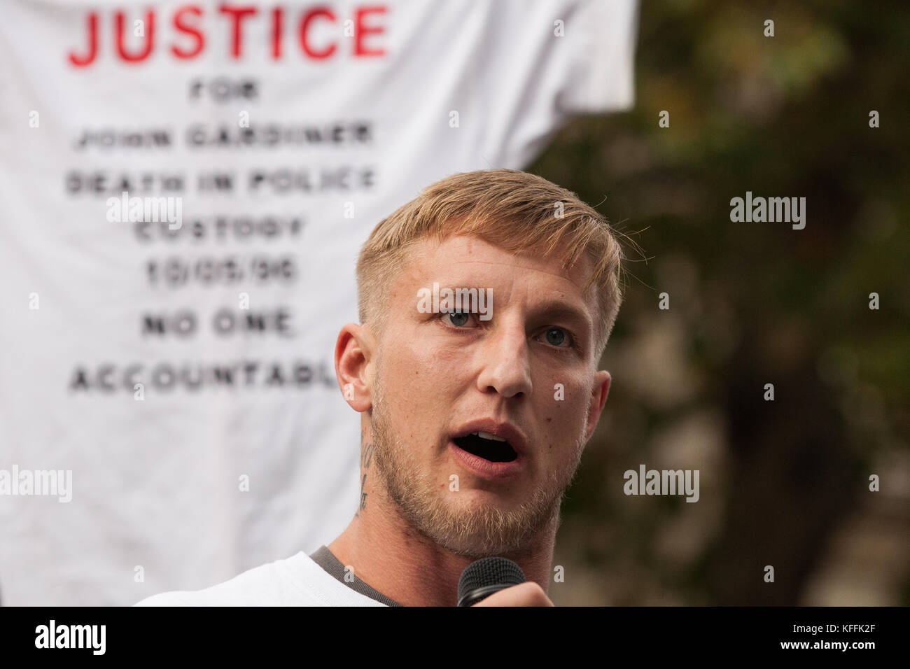 London, UK. 28th October, 2017. Jaime Gardiner, brother of John ...