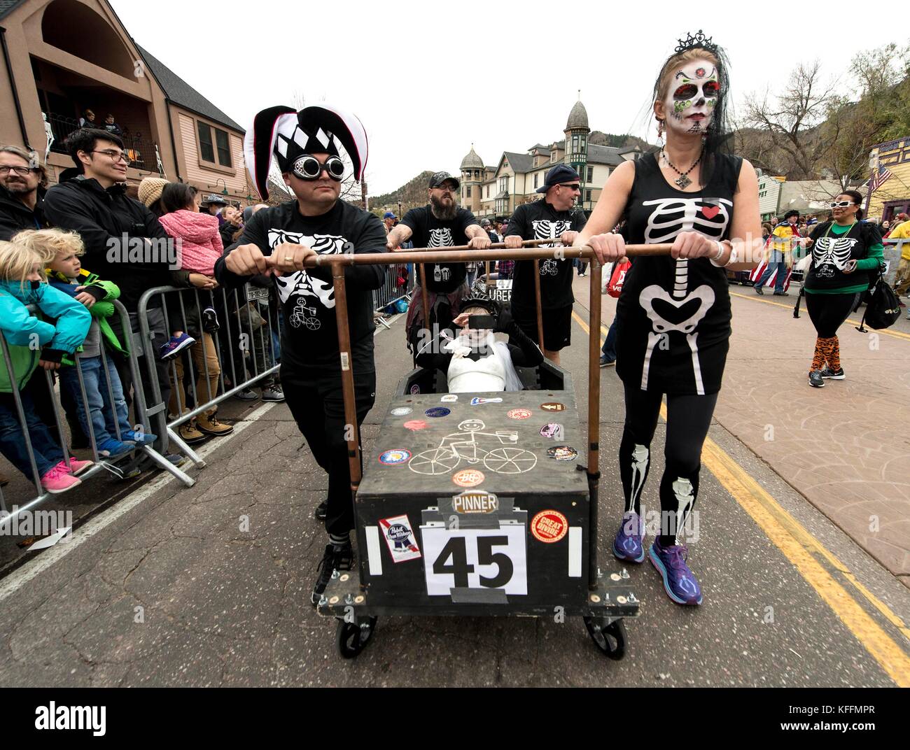 Manitou Springs, Colorado, USA. 28th Oct, 2017. The 23rd Annual Emma ...