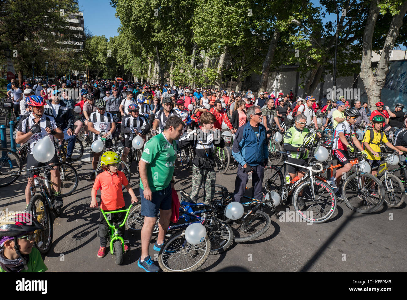Cycle rally hi-res stock photography and images - Alamy