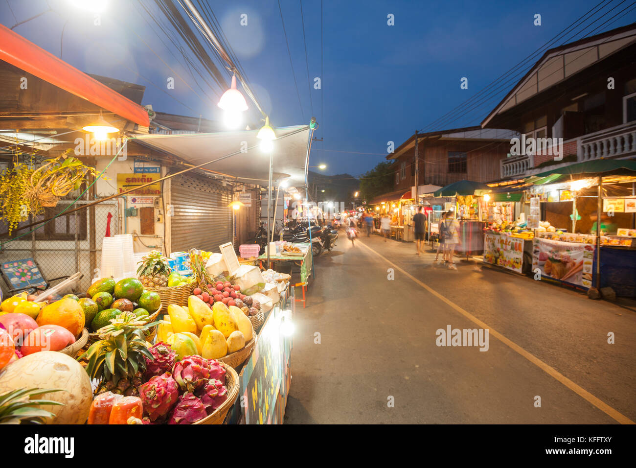 The main night food market in Pai, Thailand Stock Photo - Alamy