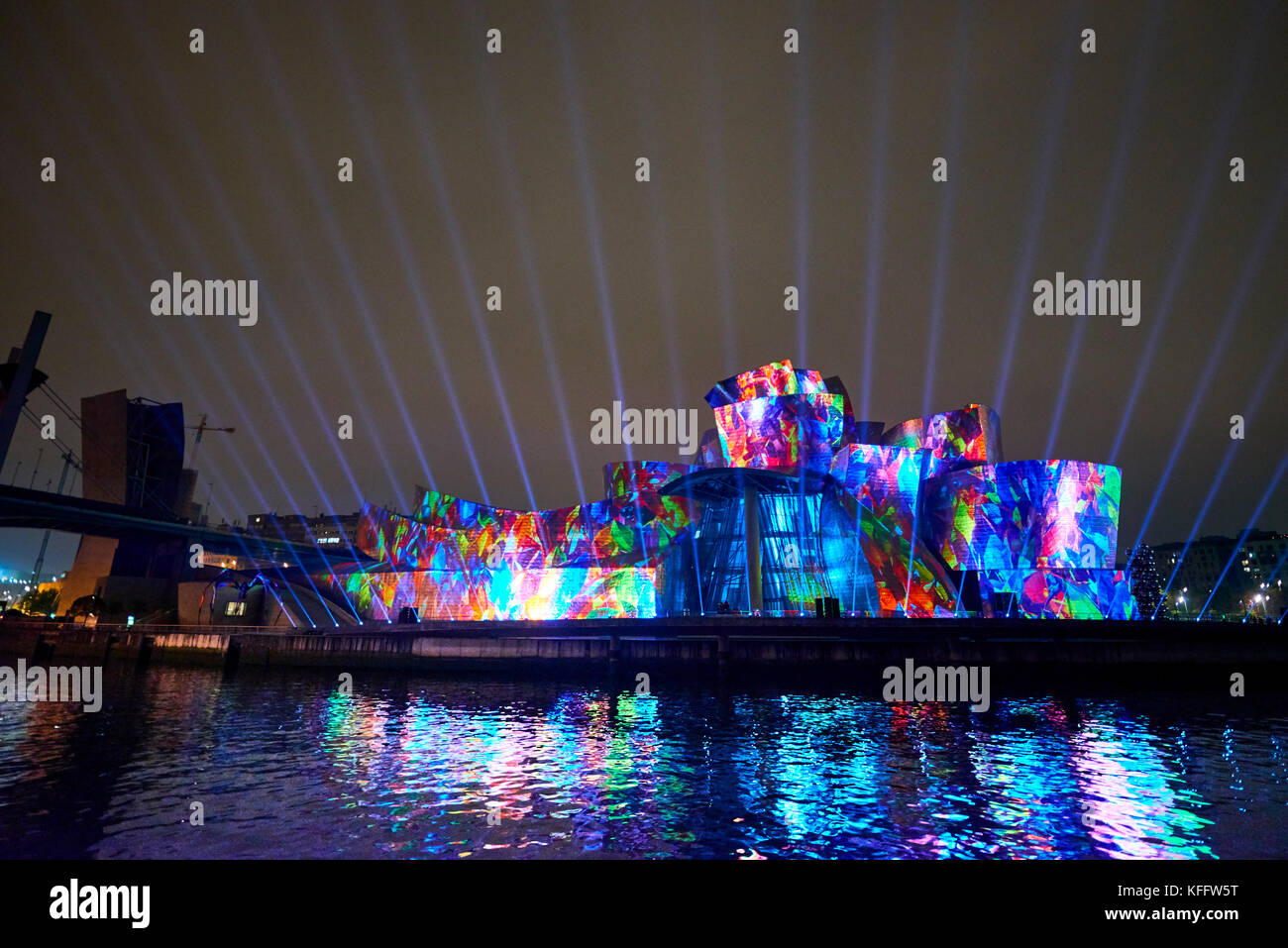 Leo warner hi-res stock photography and images - Alamy