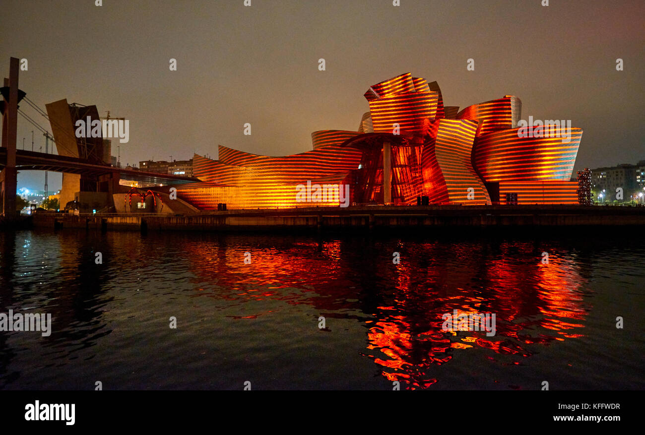 Bilbao, Spain. 11th Oct, 2017. Reflections, Spectacular Light over ...