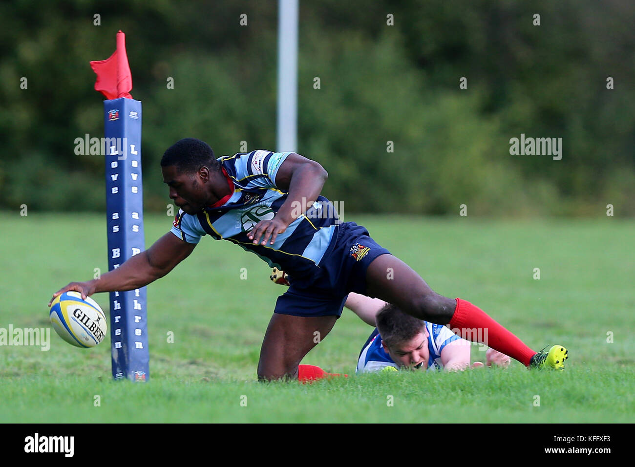 Coopers score their first try during Old Cooperians RFC vs Wanstead RFC ...