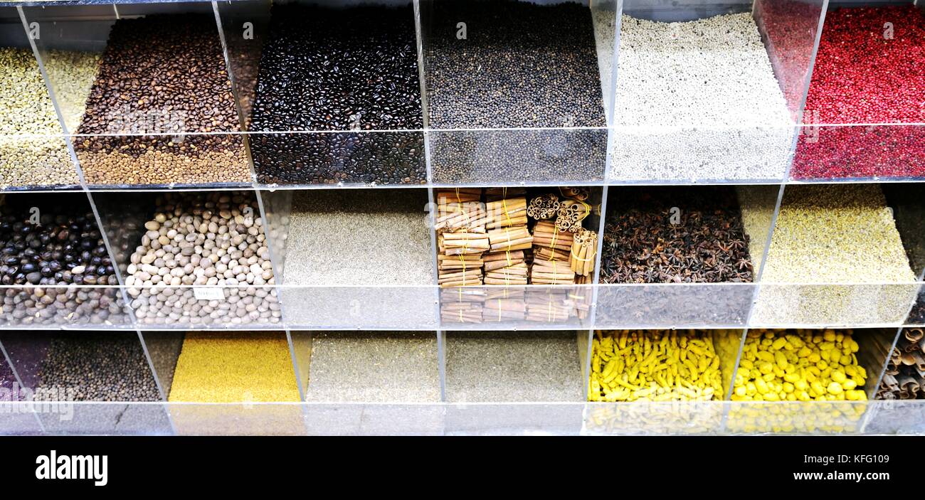 Display of dried herbs and spices Stock Photo - Alamy