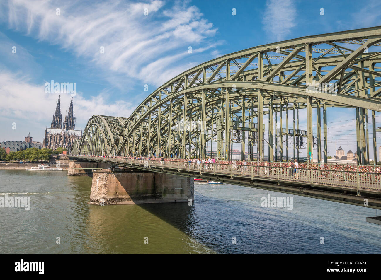 Cologne people germany tourist hi-res stock photography and images - Alamy