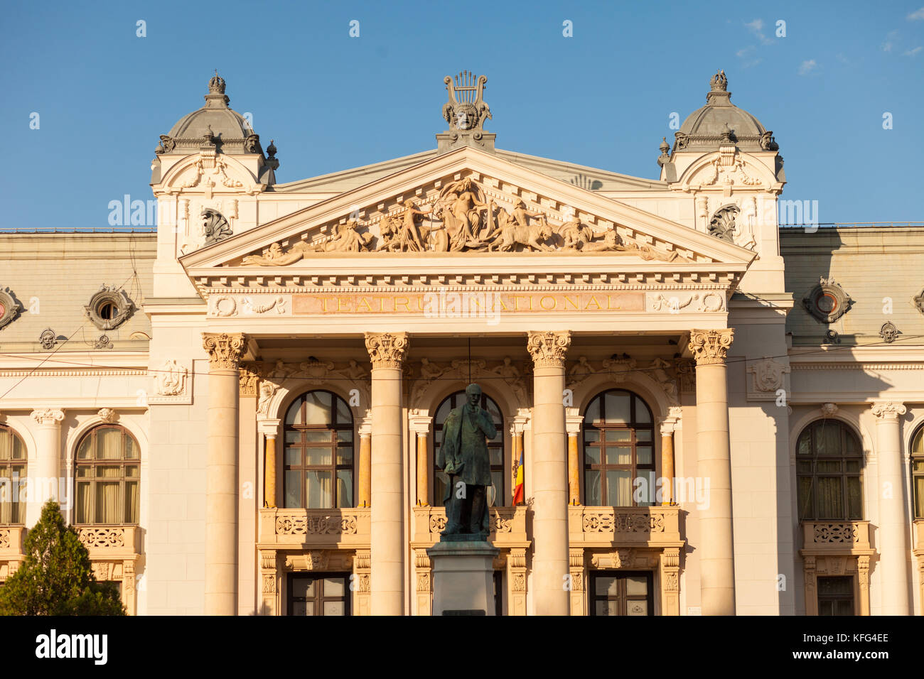 Teatrul national hi-res stock photography and images - Alamy