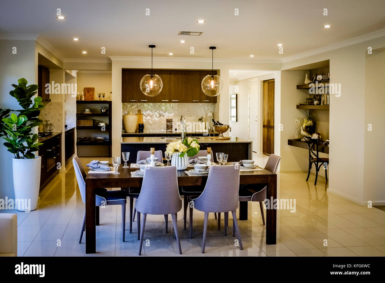 Inside a modern Australian home featuring the latest on-trend ...