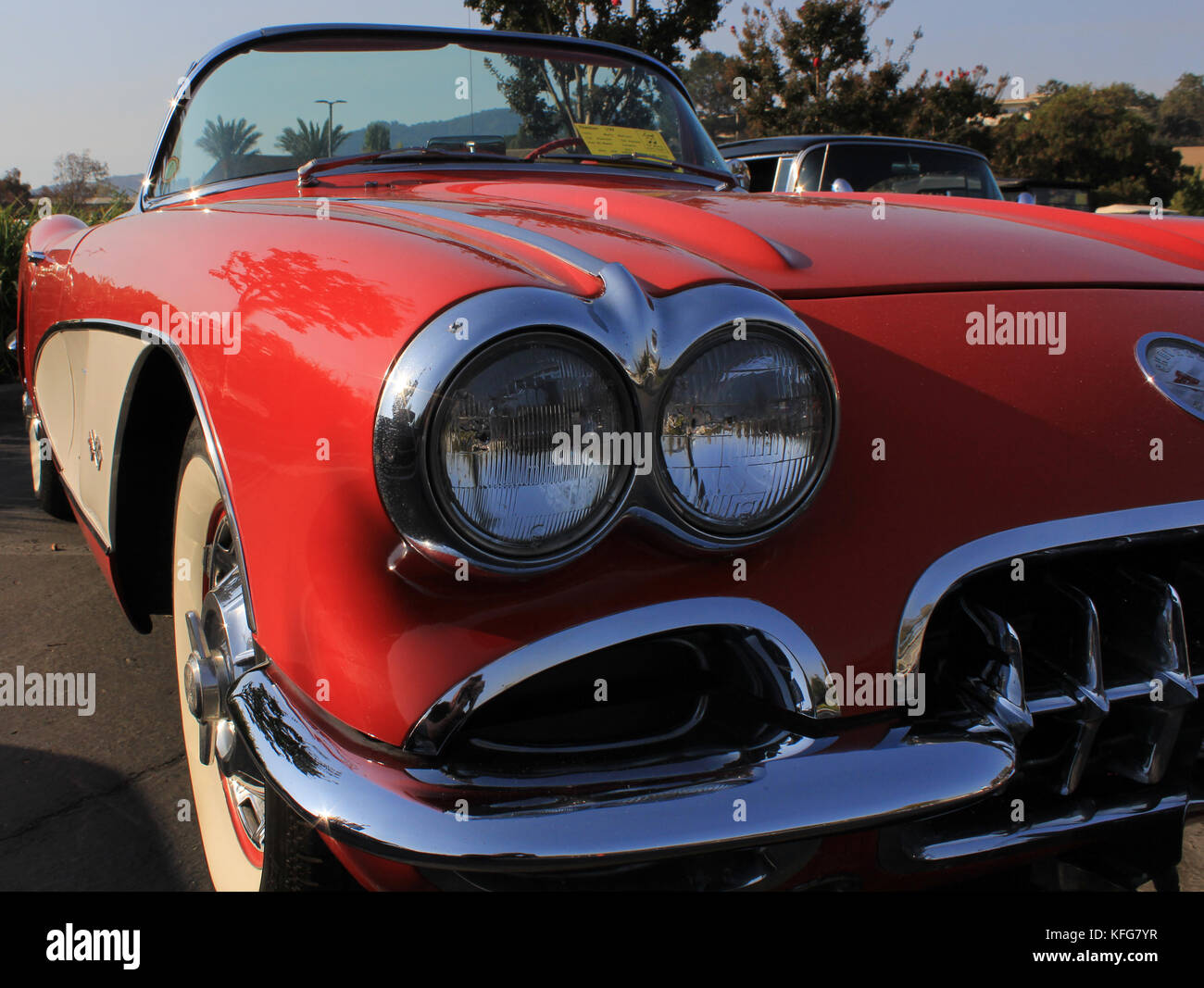 corvette stingray classic car Stock Photo - Alamy