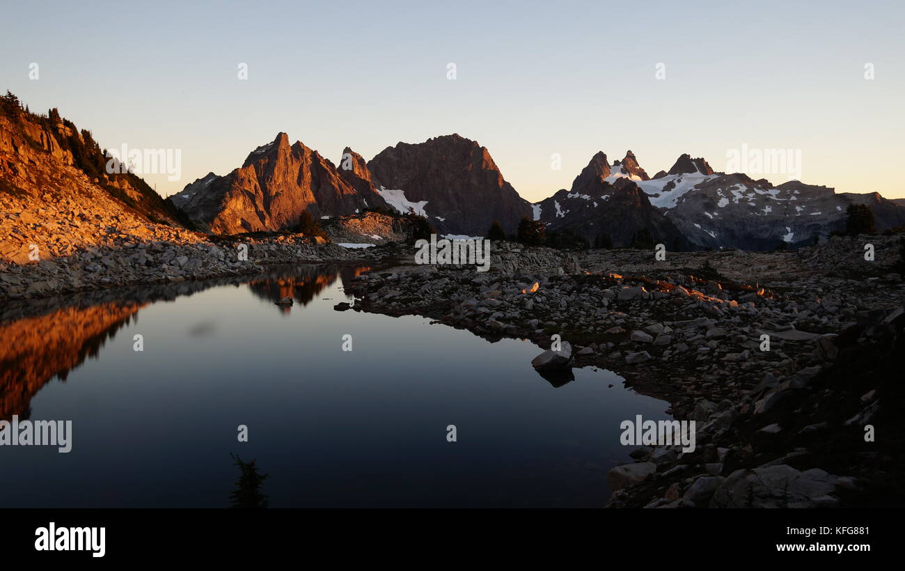 Hiking in the Pacific Northwest, Washington State Stock Photo - Alamy