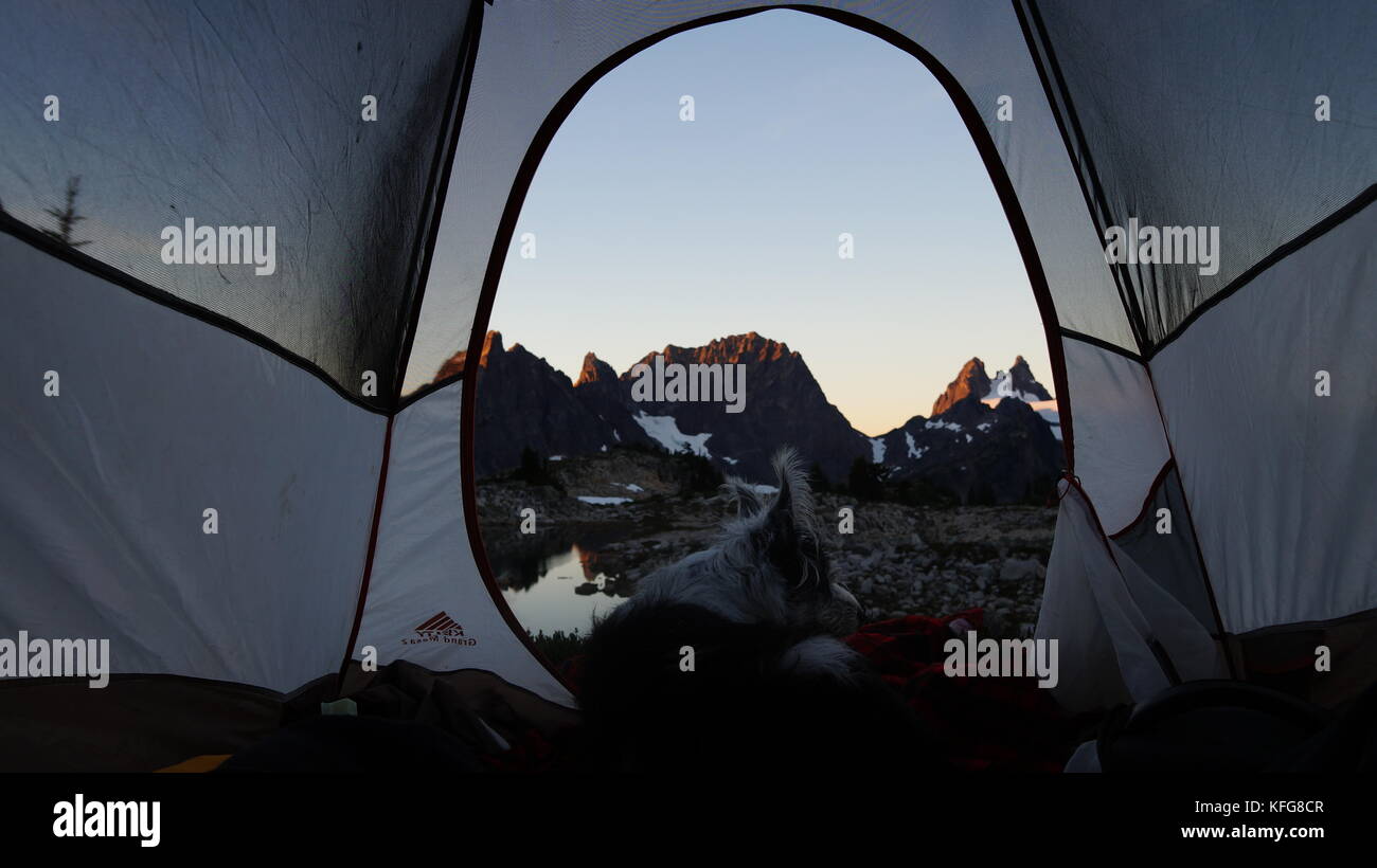 Hiking in the Pacific Northwest, Washington State Stock Photo - Alamy