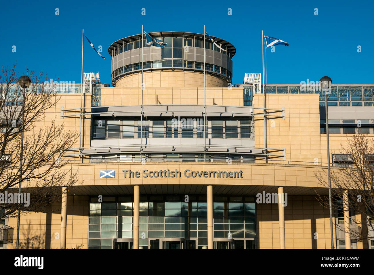 Scottish scotland office building hi-res stock photography and images ...