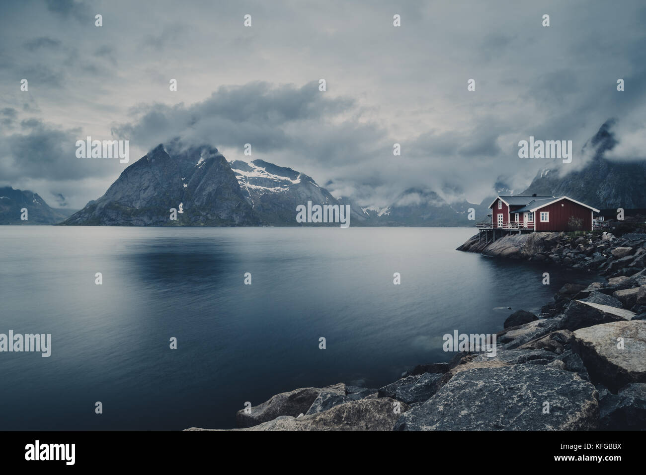 Silent cold beach hi-res stock photography and images - Alamy