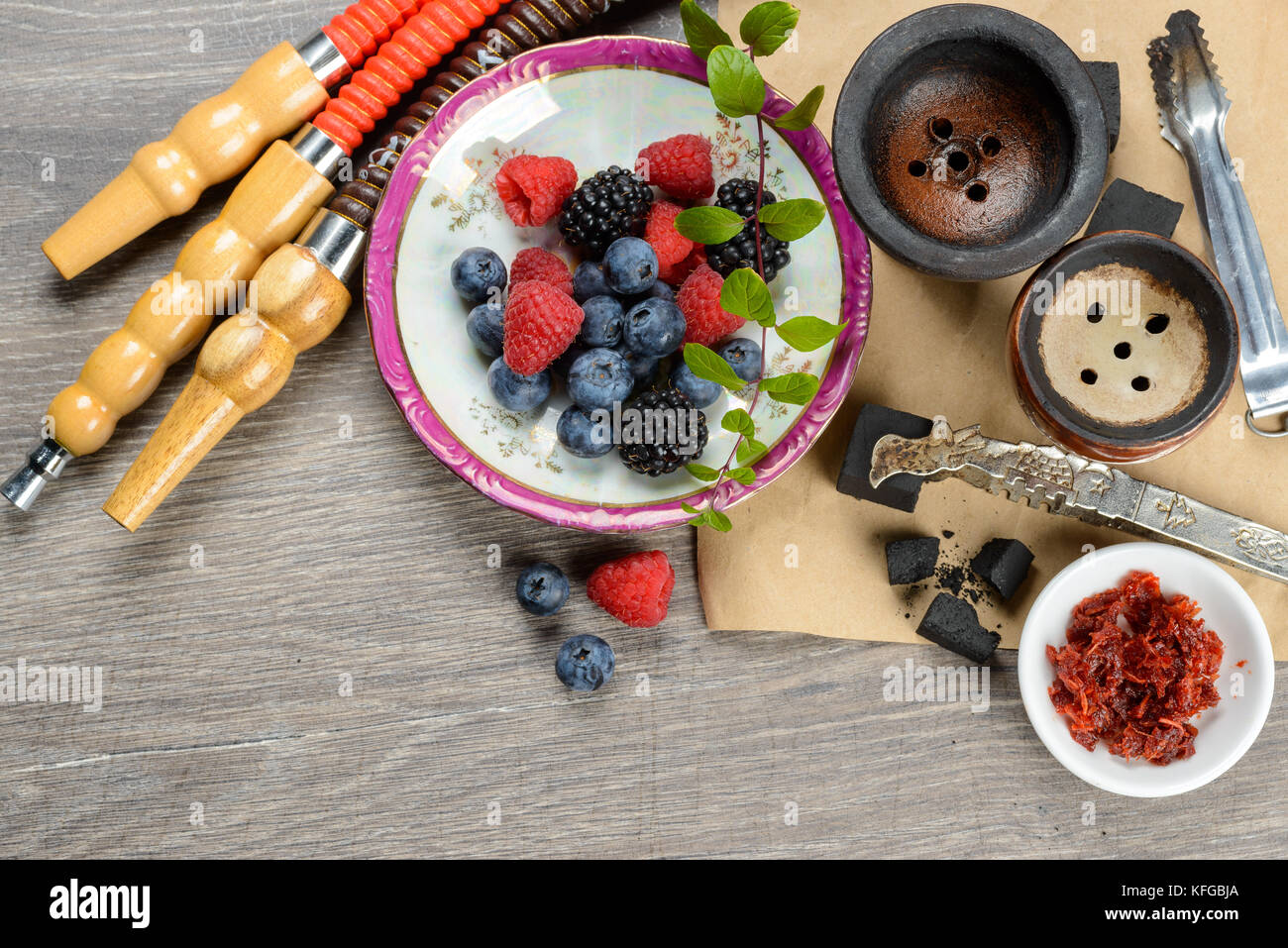 Set of objects related to hookah smoking Stock Photo - Alamy