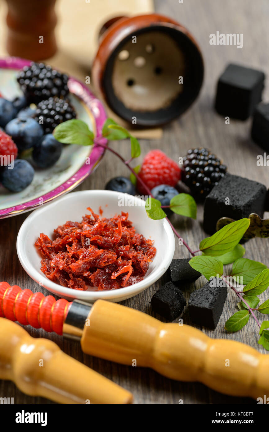 Set of objects related to hookah smoking Stock Photo - Alamy