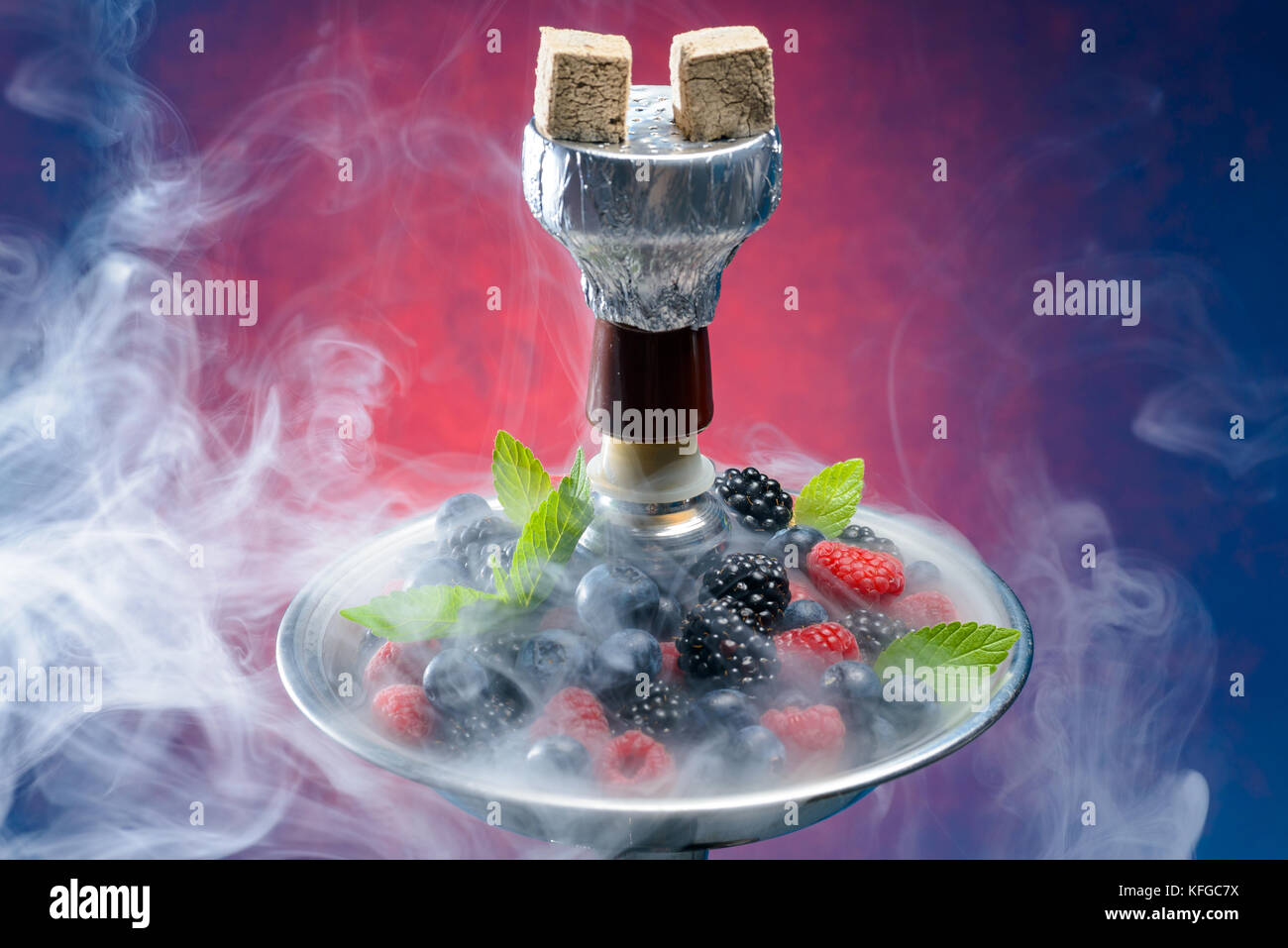 Closeup of hookah with tray full of berries Stock Photo - Alamy