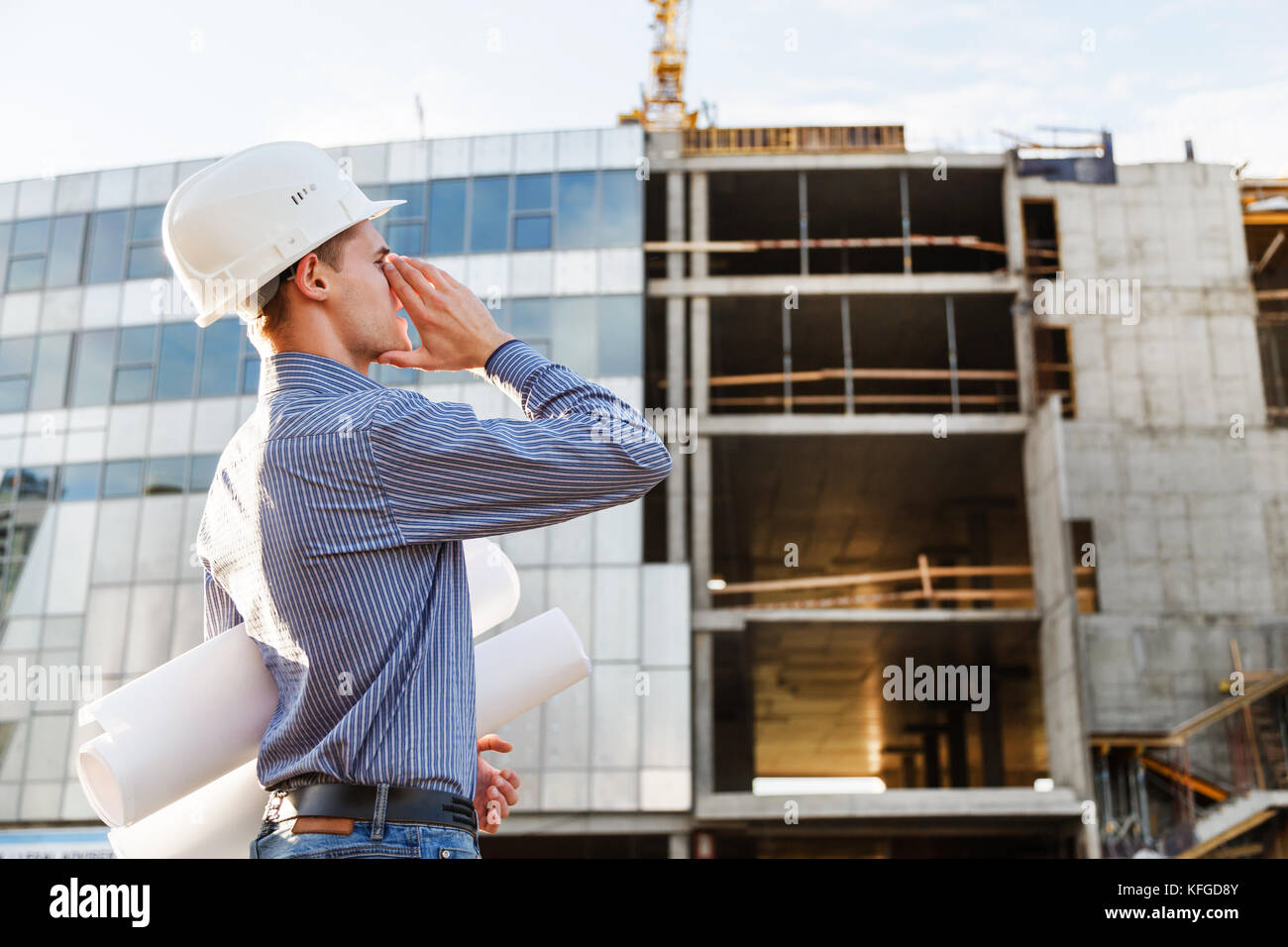 Business leader construction hi-res stock photography and images - Alamy