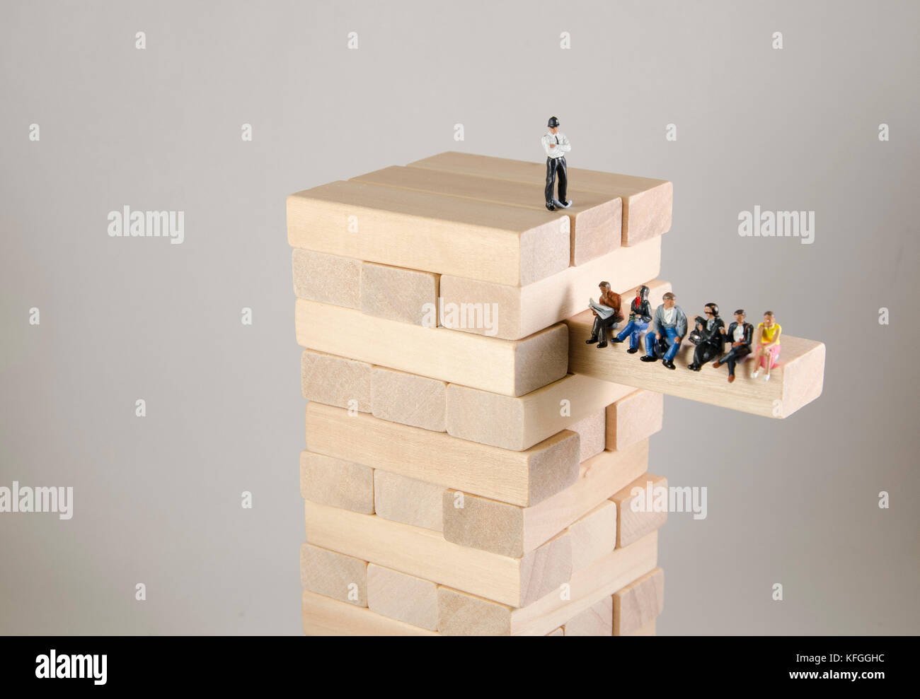 The world of Miniature people in different activities with life size ...