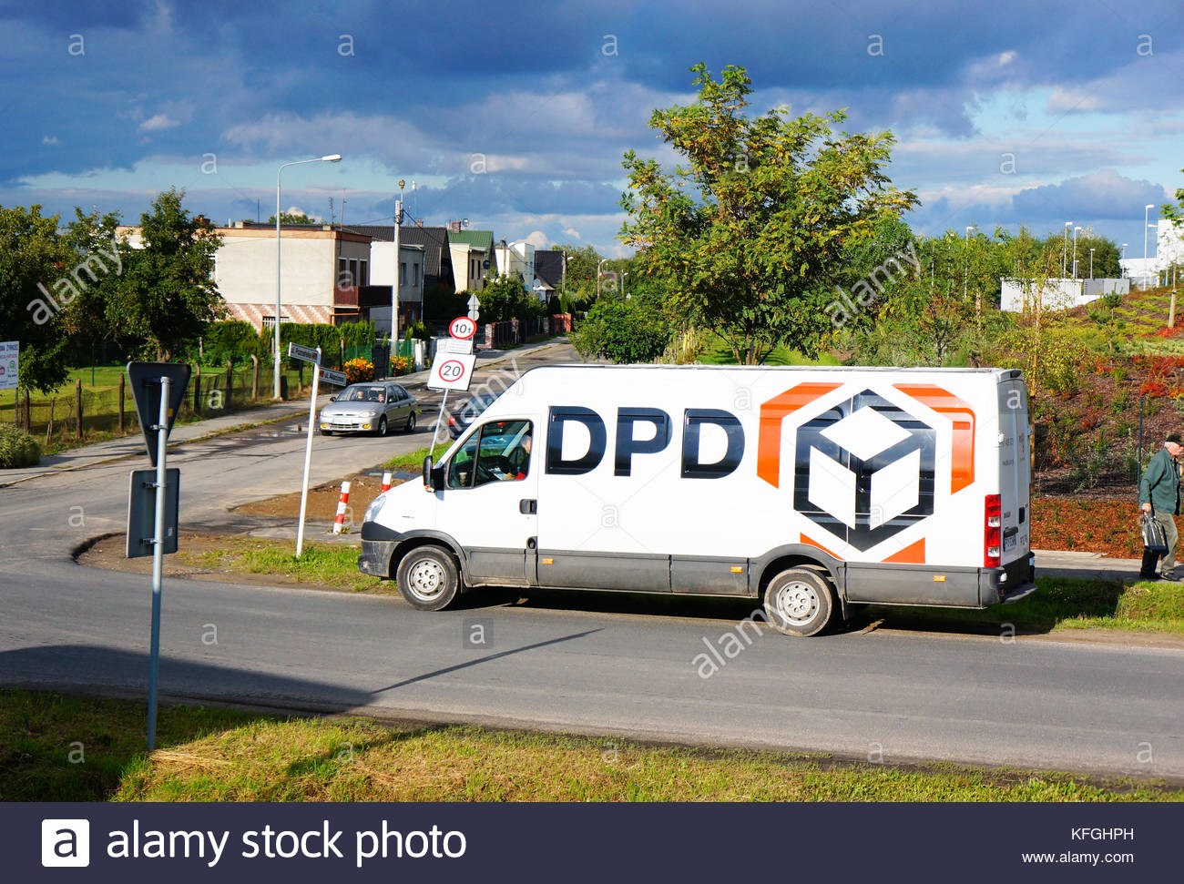 Dpd Delivery Stock Photos & Dpd Delivery Stock Images - Alamy