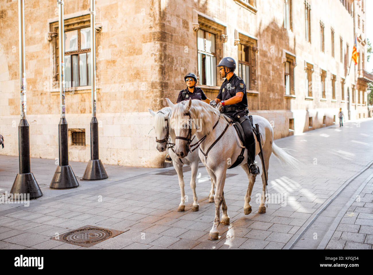 Spain police hi-res stock photography and images - Alamy