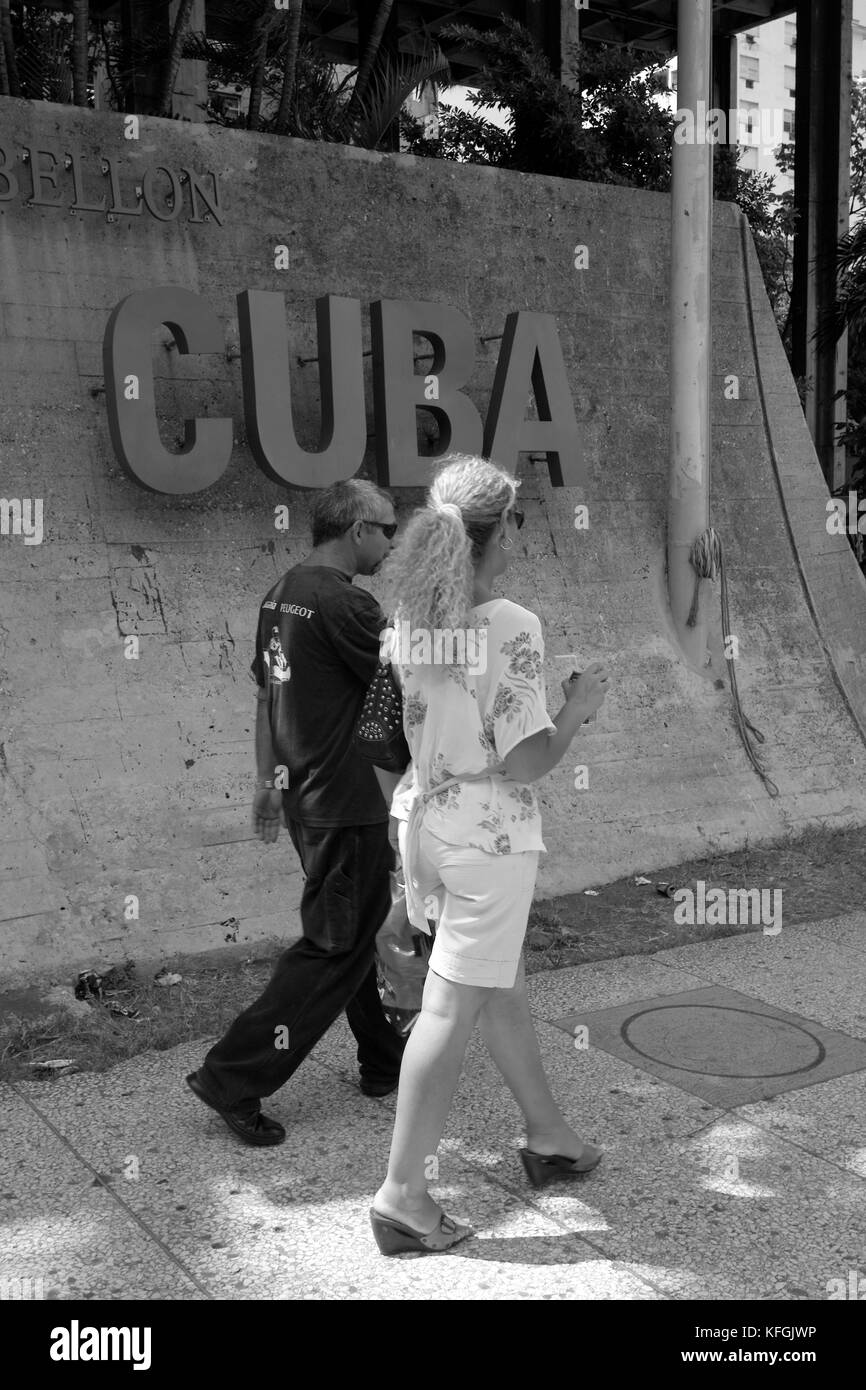 Black and white snapshots of La Havana, Cub Stock Photo - Alamy