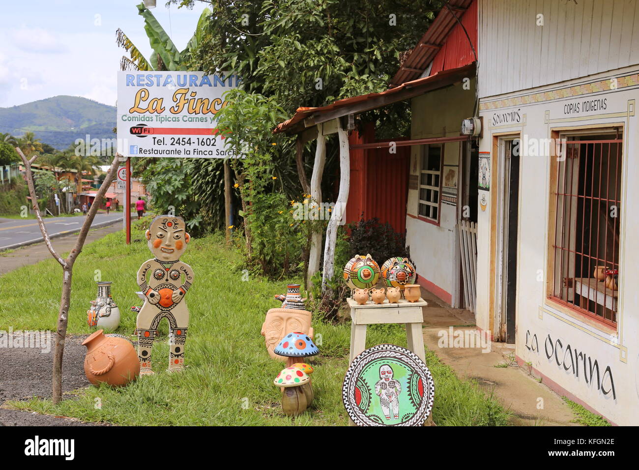 La Ocarina pre-columbian reproductions and ceramics, Avenida Central ...