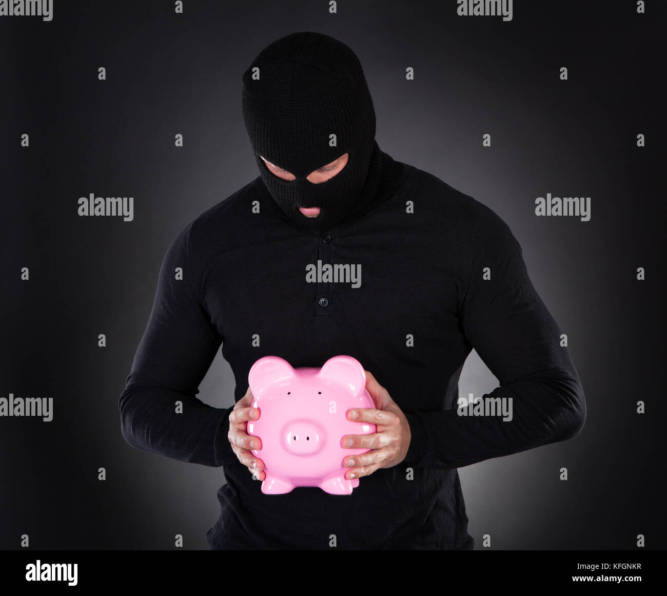 Bank robber balaclava hi-res stock photography and images - Alamy