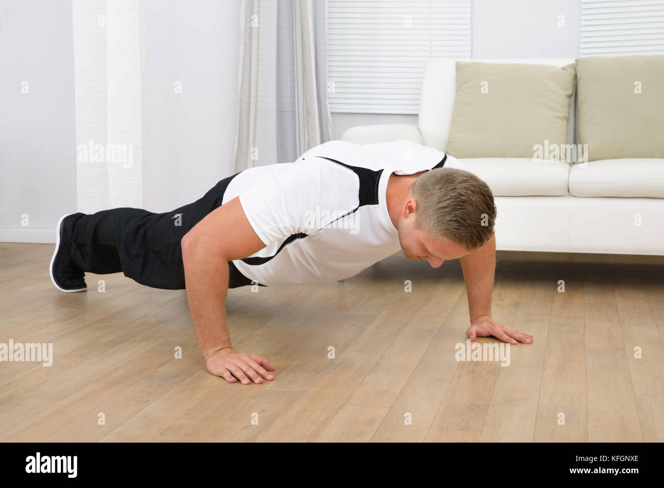 Exercise male hi-res stock photography and images - Alamy