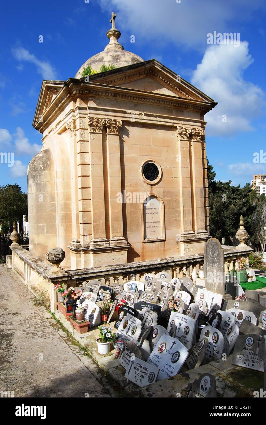 Christian cemetery malta hi-res stock photography and images - Alamy