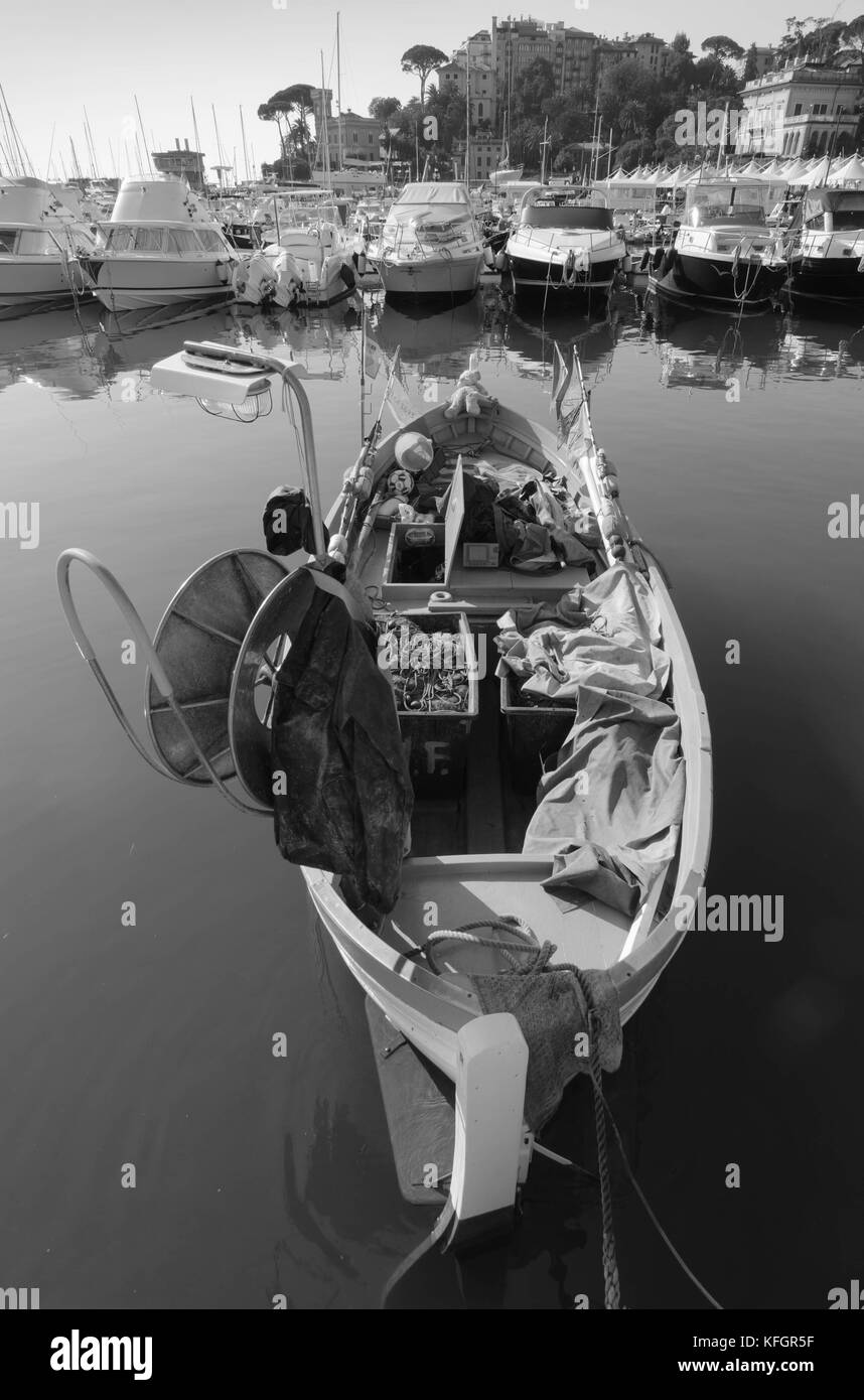Fishing boats moored old Black and White Stock Photos & Images - Alamy