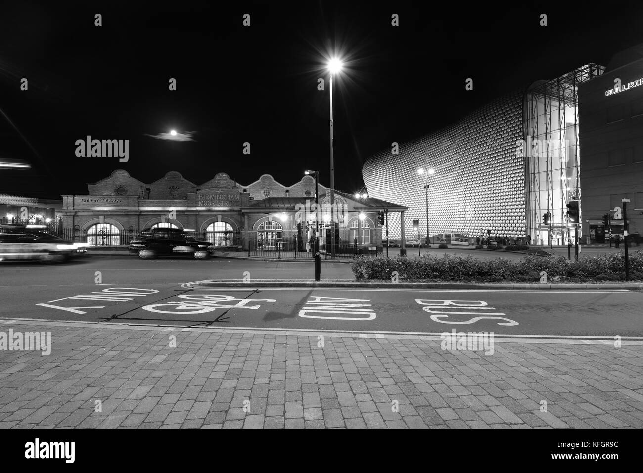Bullring centre in birmingham Black and White Stock Photos & Images - Alamy