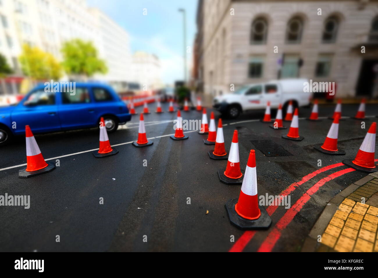Directional bollards hi-res stock photography and images - Alamy