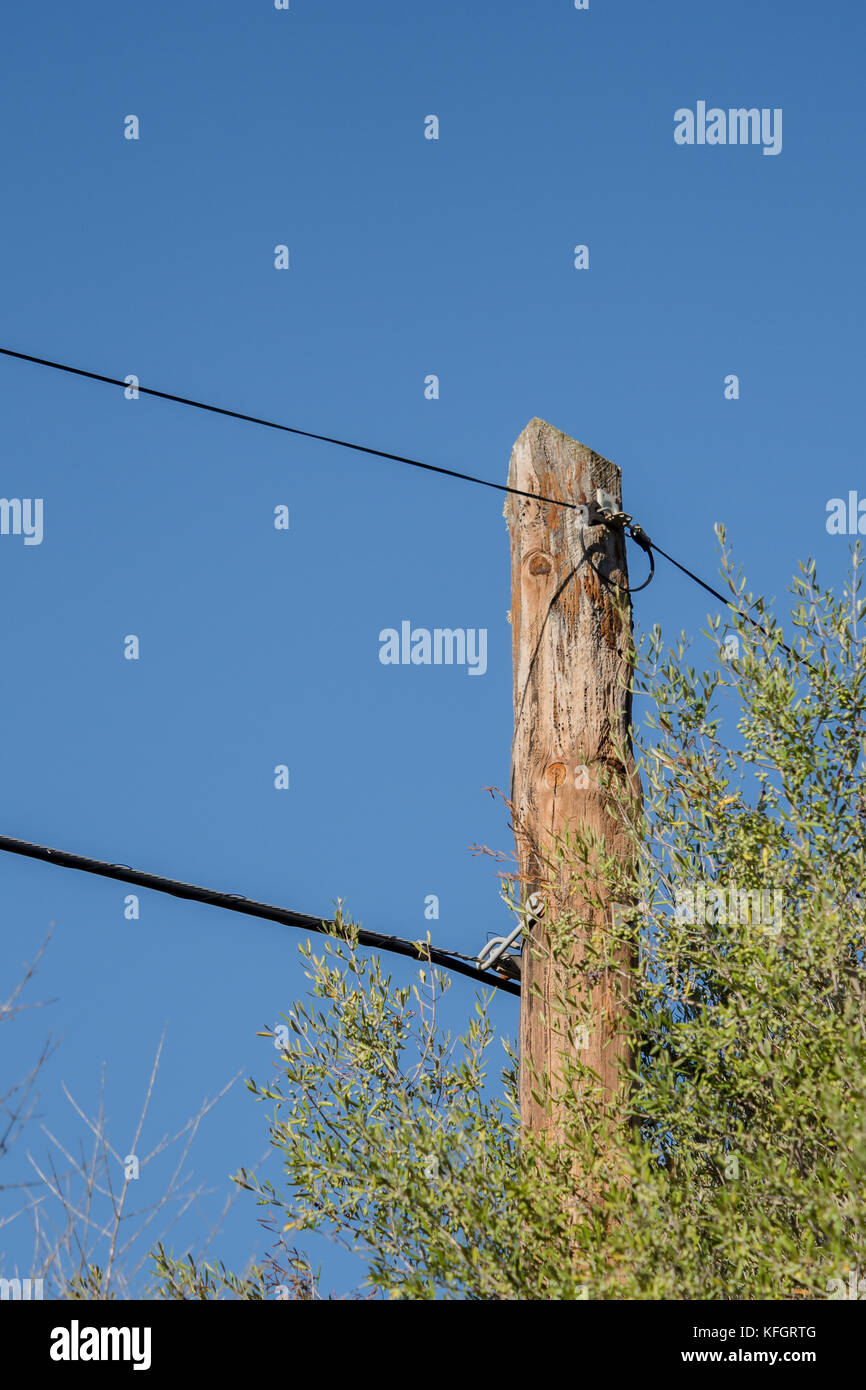 Abandoned old electricity pylons hi-res stock photography and images ...