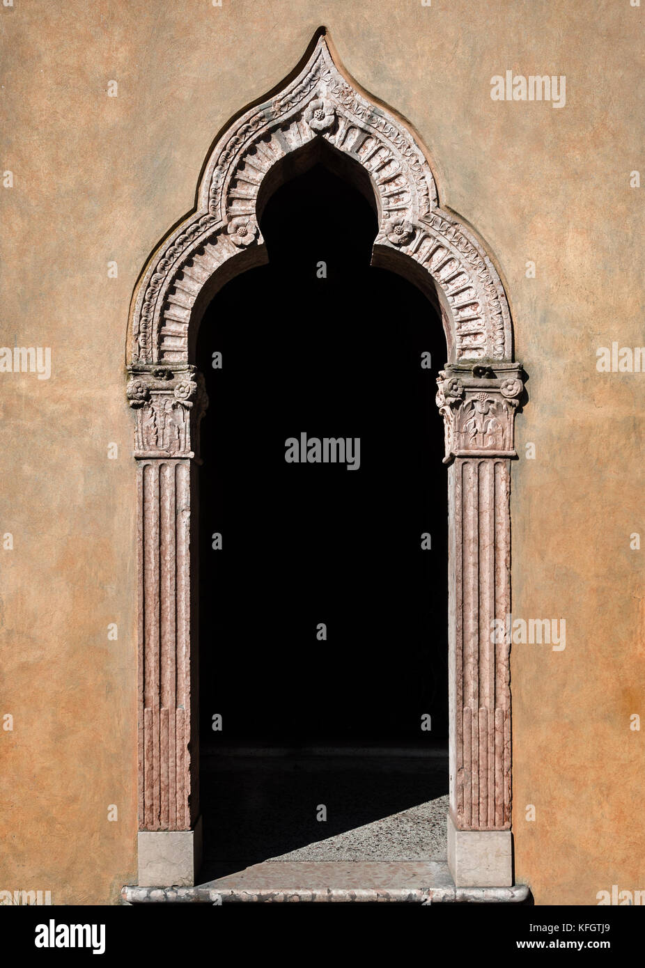 Typical geometry of the Arabic and Middle Eastern architecture Stock ...
