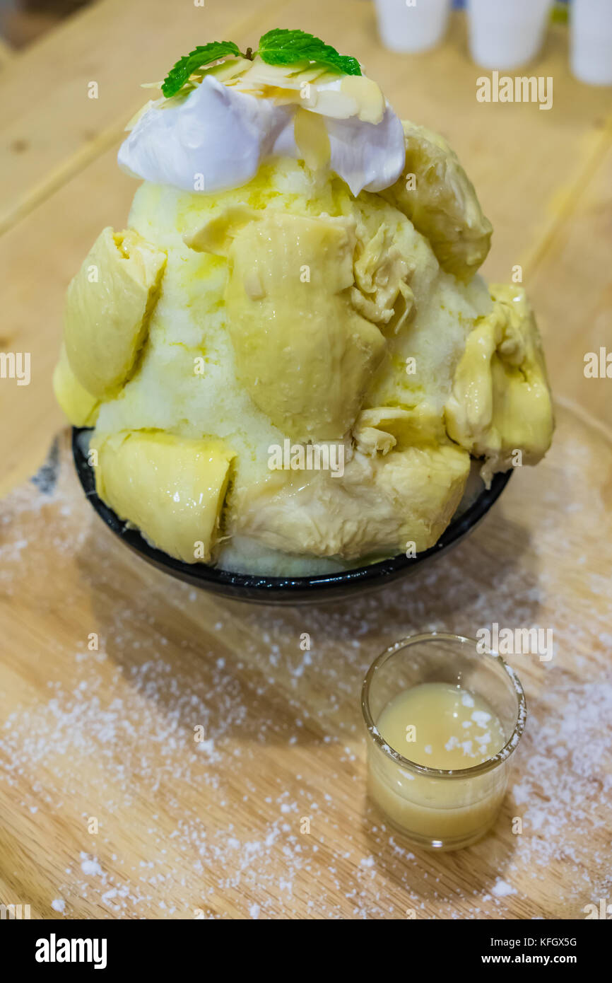 Bingsu Durian with Durian ice cream and Whipped cream served with ...