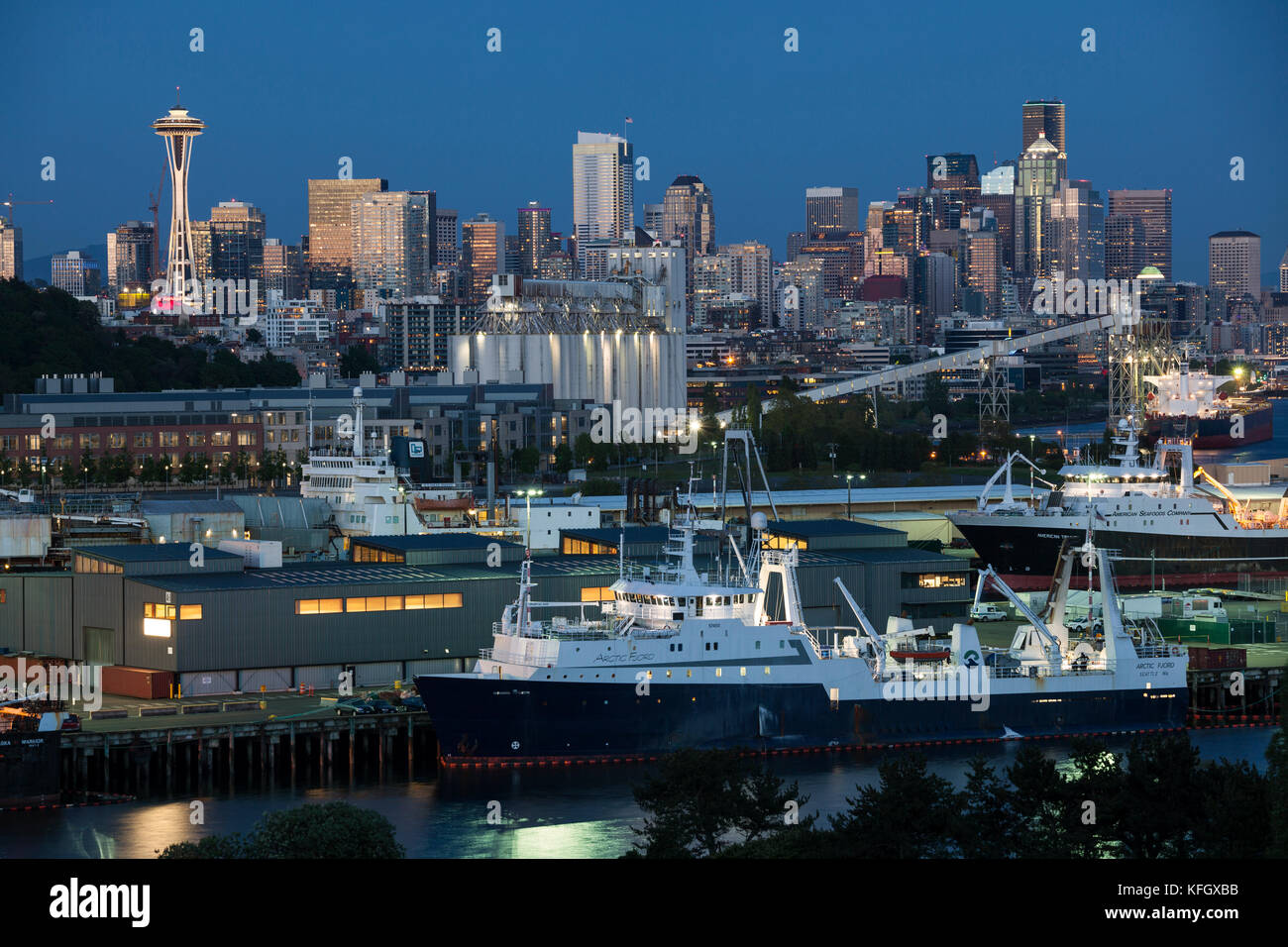 Seattle skyline hi-res stock photography and images - Alamy