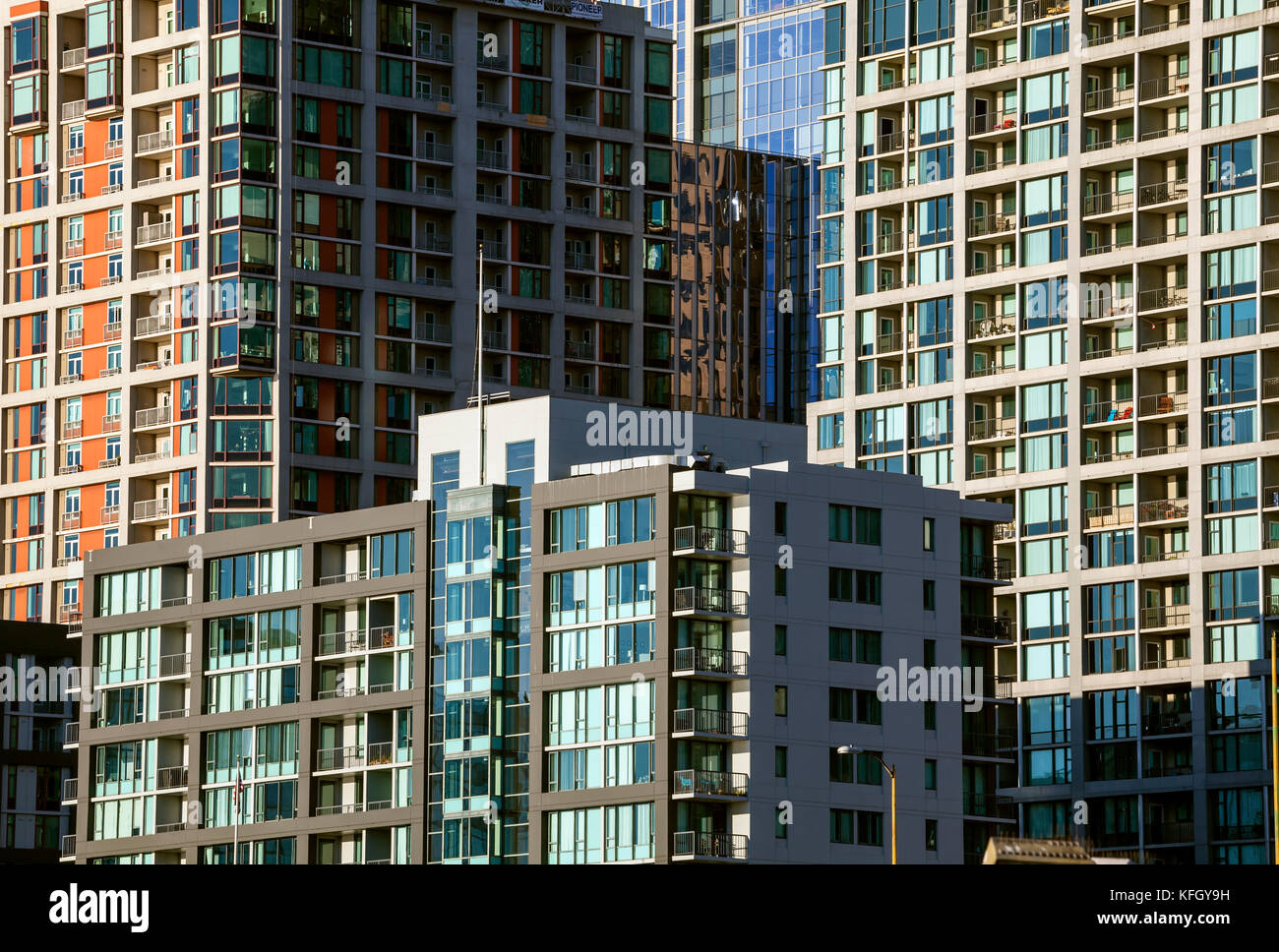 WA14211-00...WASHINGTON - Apartment buildings in Seattle Stock Photo ...