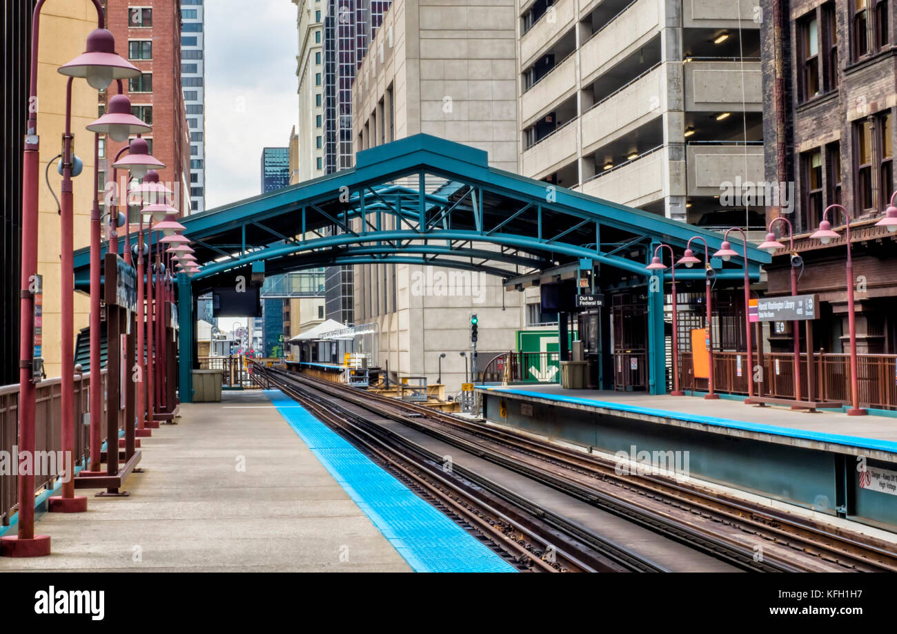 Colorful metro station surrounded by buildings at The Loop - Chicago ...