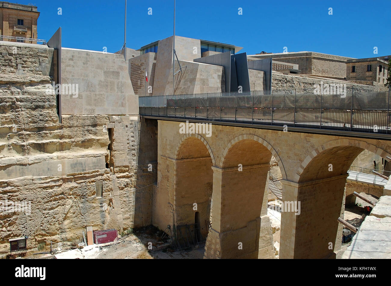 Renaissance building city walls hi-res stock photography and images - Alamy