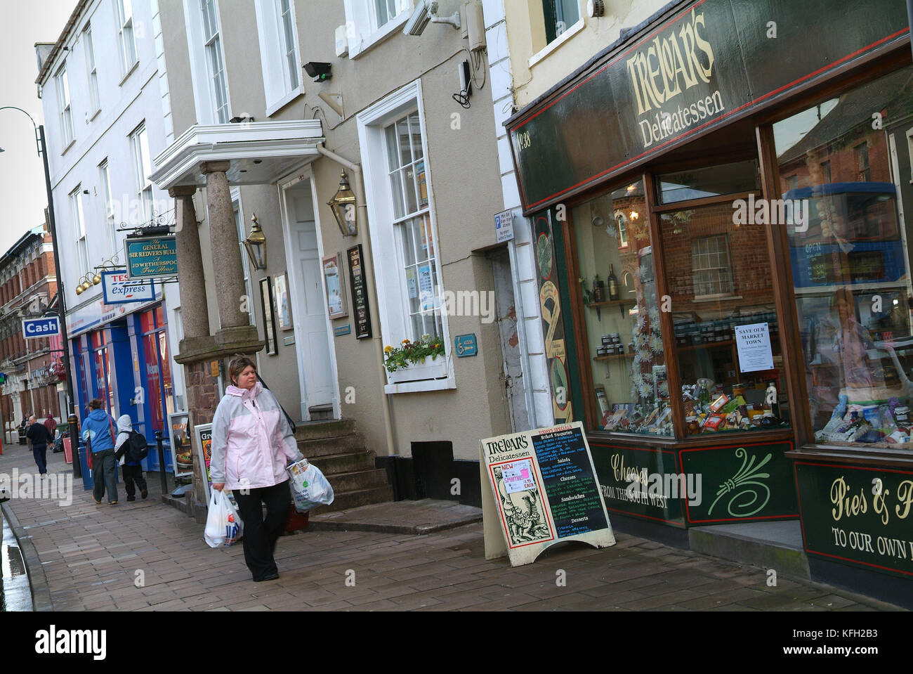 Crediton, Devon inc,Tesco Express Stock Photo - Alamy